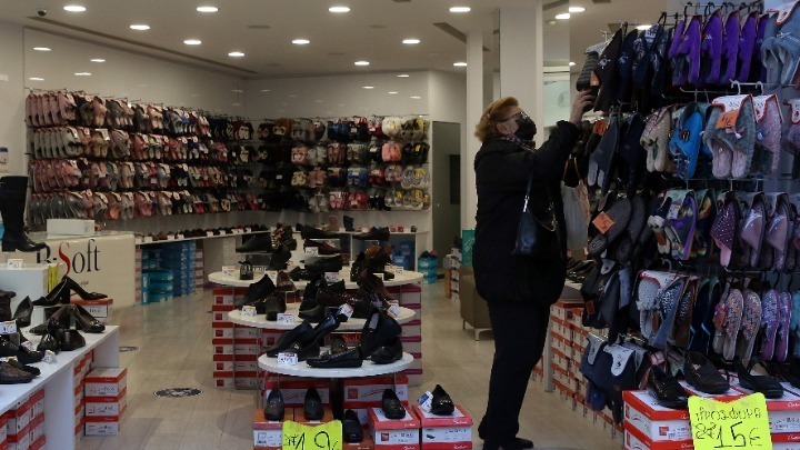 Ανοικτά σήμερα τα μαγαζιά